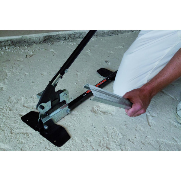 STUD CUTTER - Guillotine pour profilés métalliques - EDMA